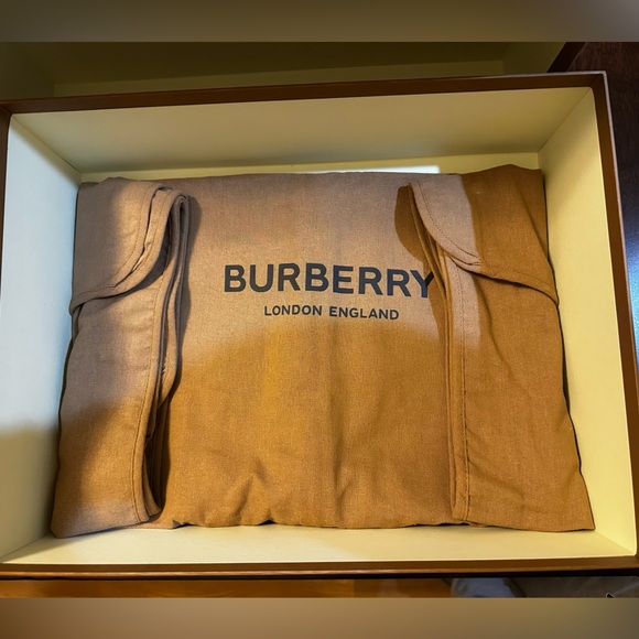 Burberry | Other | Burberry Original Gift Box For Trench Coat With ...